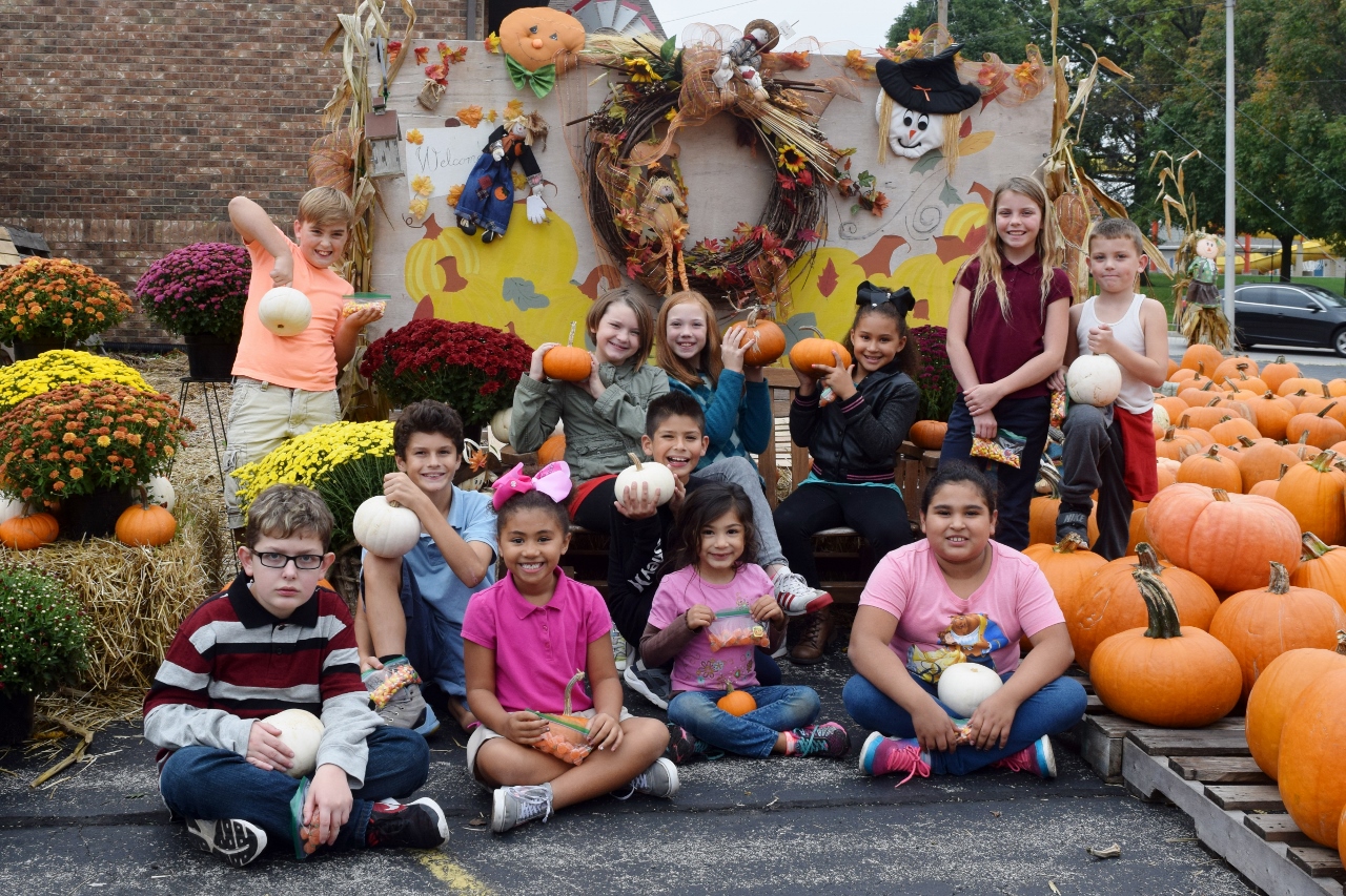 LUM Students Visit the Great Pumpkin Patch - Lafayette Urban Ministry